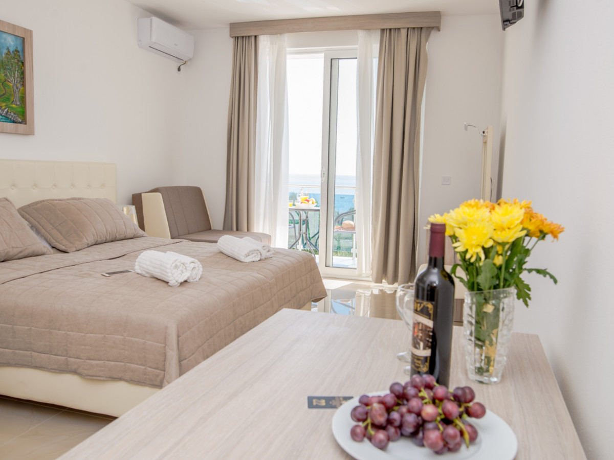 Hotel sa 4 zvjezdice, Čanj, Crna Gora